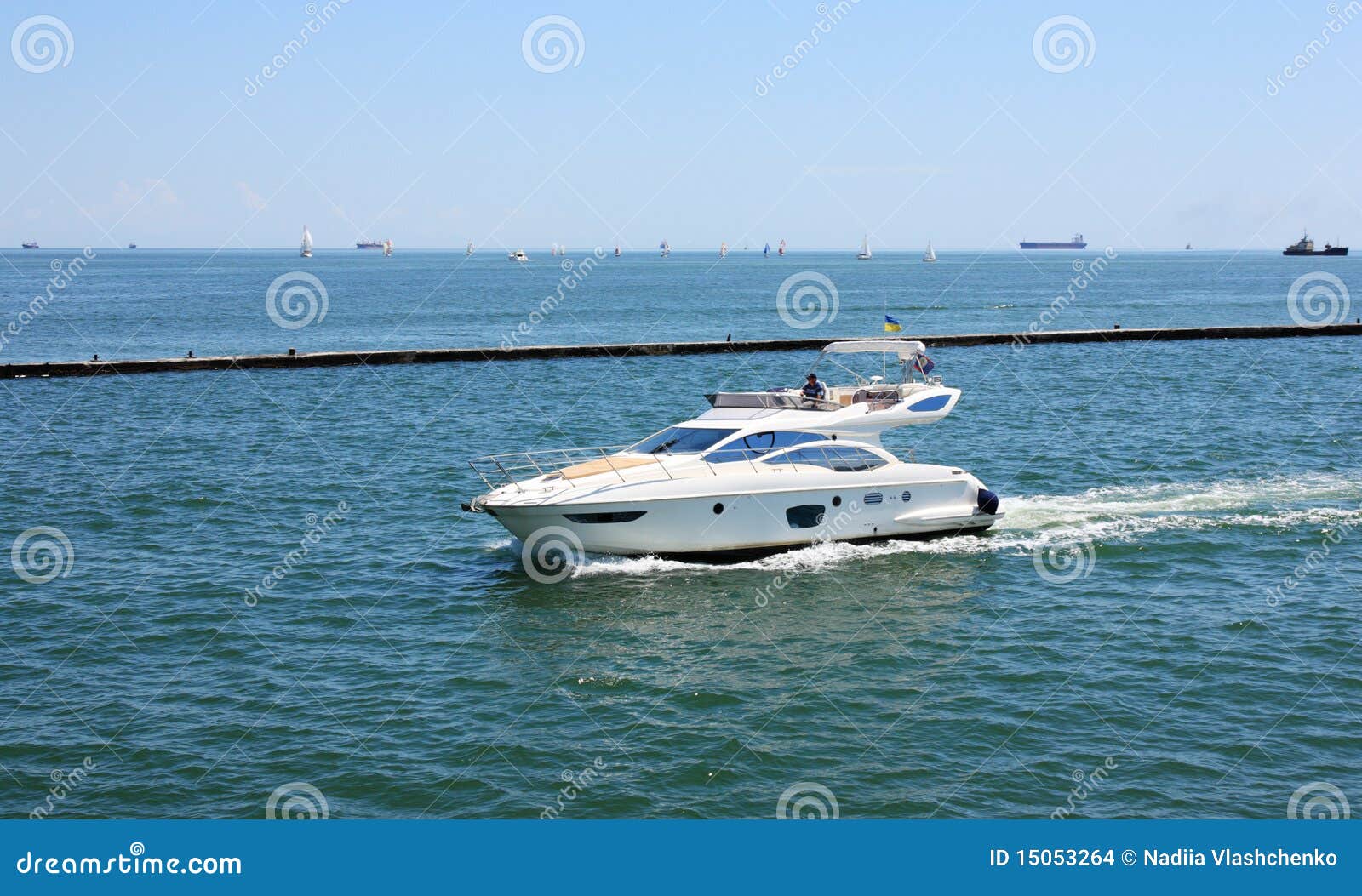 Speedboat stock photo. Image of horizon, speeding, power - 15053264