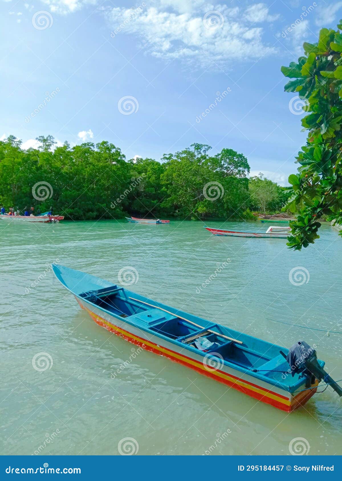 Speedboat Parked in Calm Sea Water Stock Image - Image of parked ...