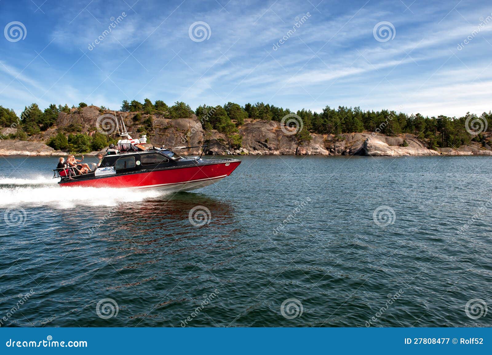 Speedboat in the Swedish Archipelago of Gryt Editorial Photography ...