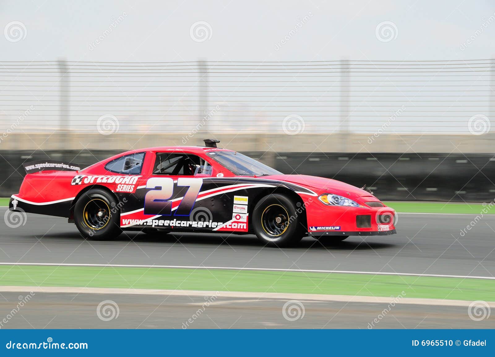 Speedcar editorial image. Image of dubai, speedcar, pole - 6965510