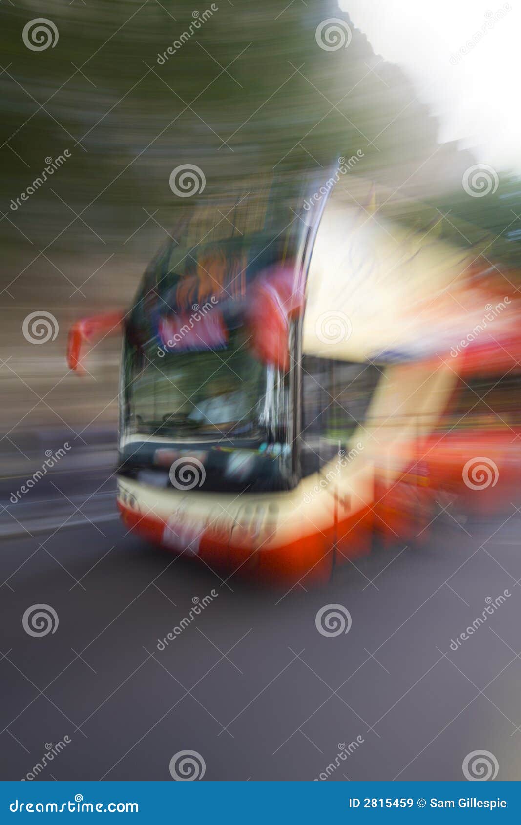 Speeding Bus through London Stock Image - Image of power, speed: 2815459