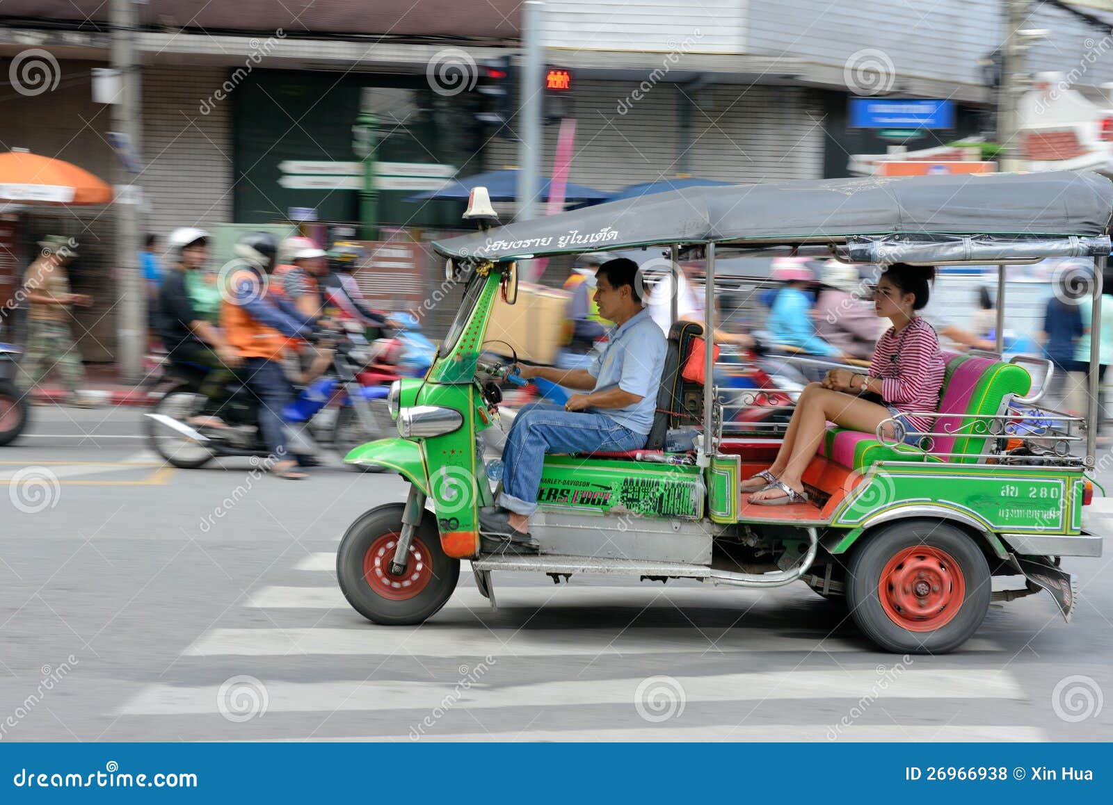 Speeding Tuk Tuk in Bangkok Editorial Stock Photo - Image of fashioned ...