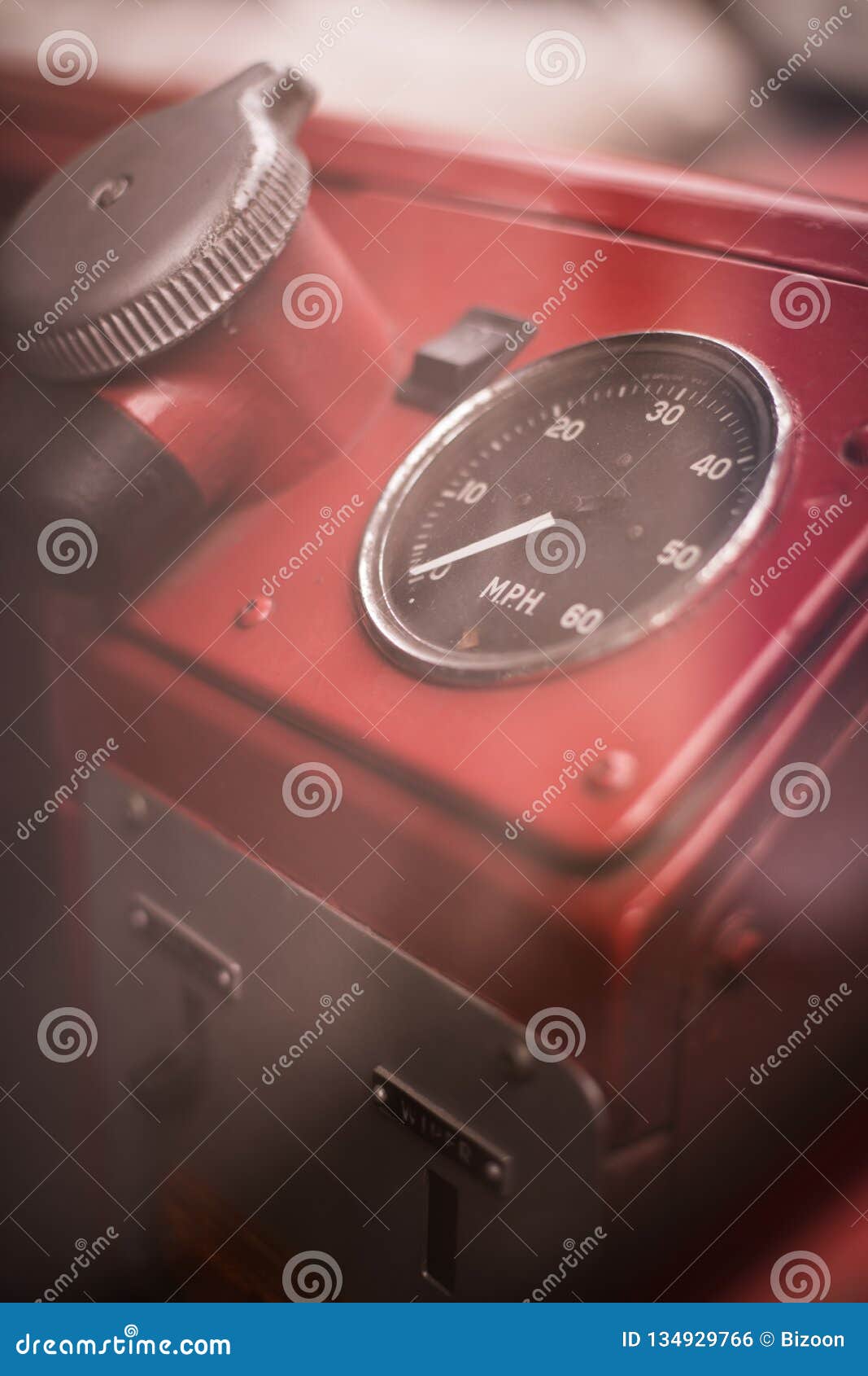 Speedometer of a Vintage Bus Stock Photo - Image of auto, meter: 134929766