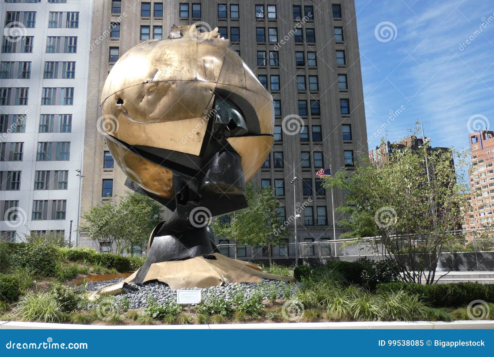 The Sphere editorial image. Image of iconic, elevated - 99538085