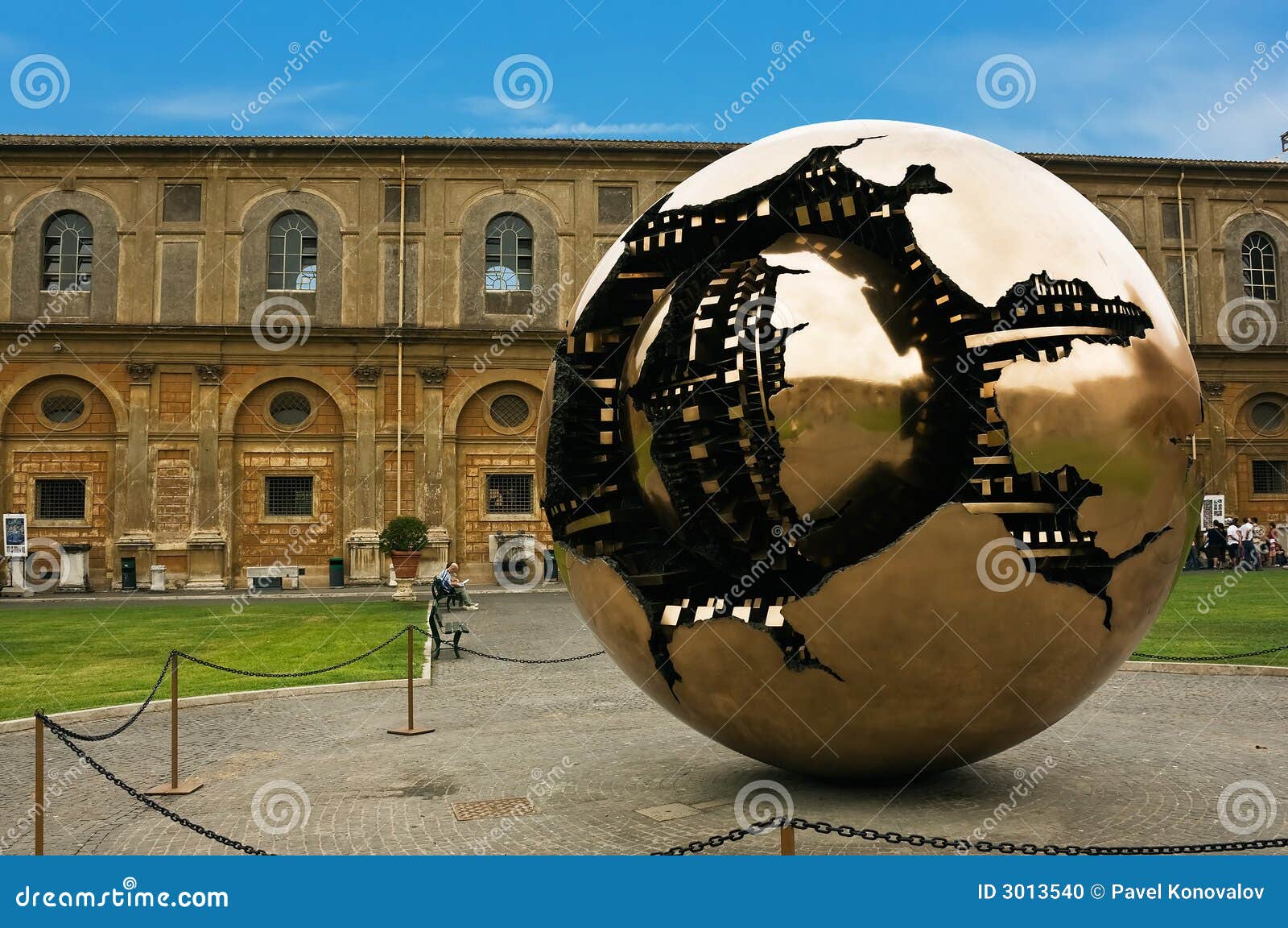 The Sphere Inside the Sphere Editorial Image - Image of bronze, ball ...