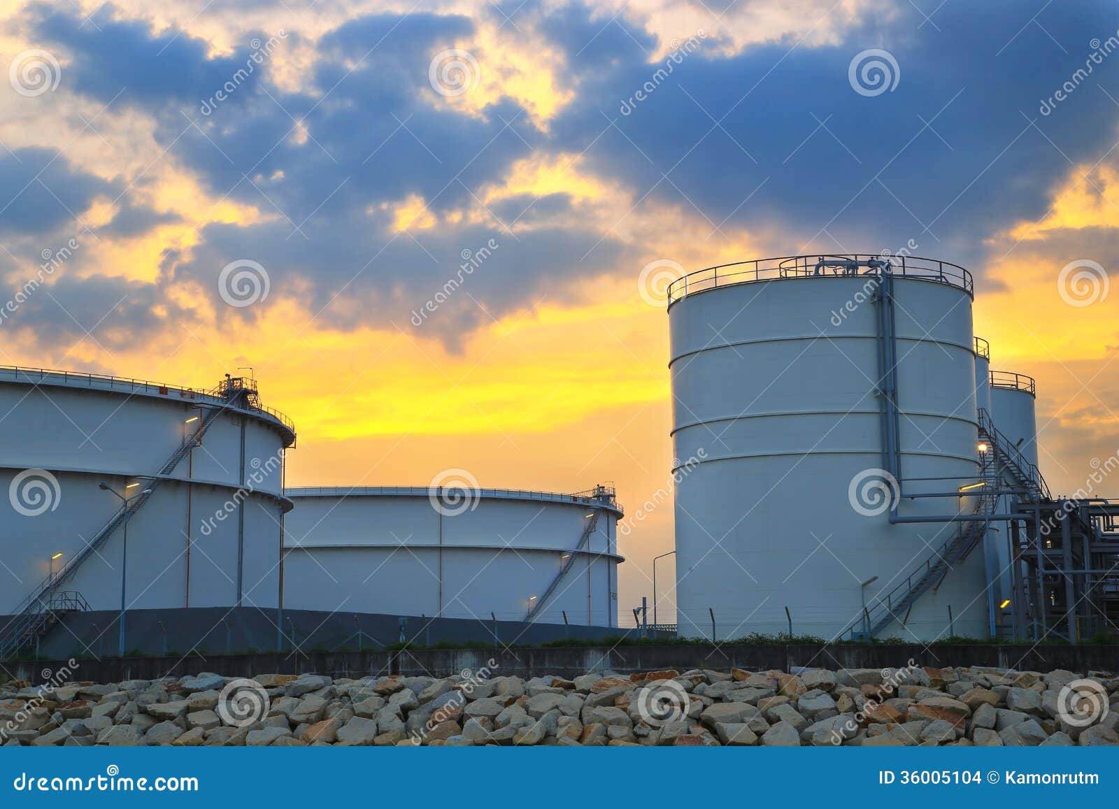 Sphere Tank of Storage Gas and Liquid Chamical. Stock Photo - Image of ...