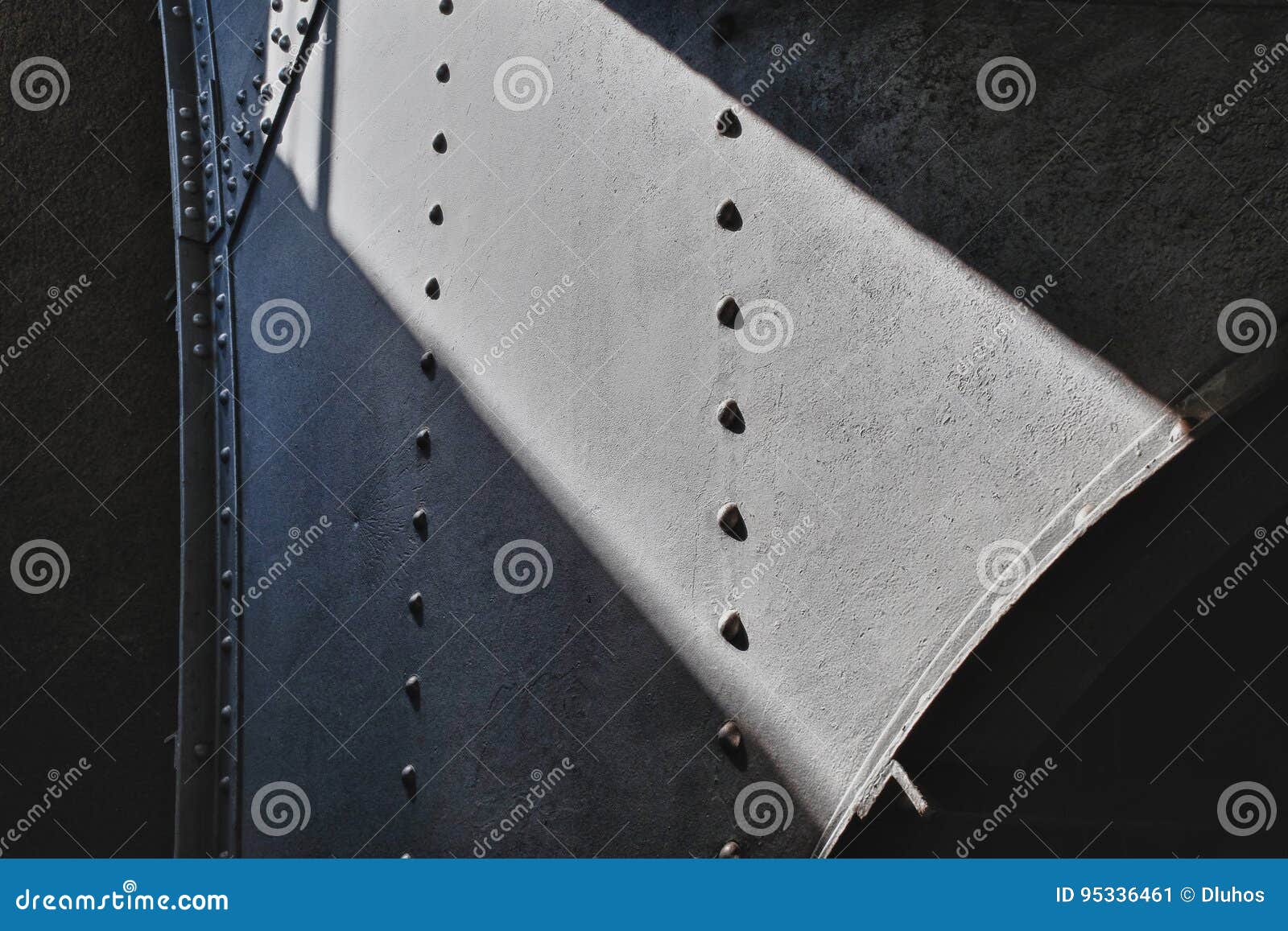 Spherical gas jar stock image. Image of support, stand - 95336461