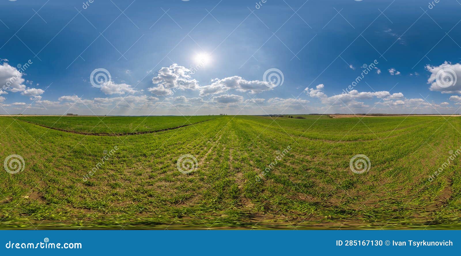 Spherical 360 Hdri Panorama among Green Grass Farming Field with Clouds ...