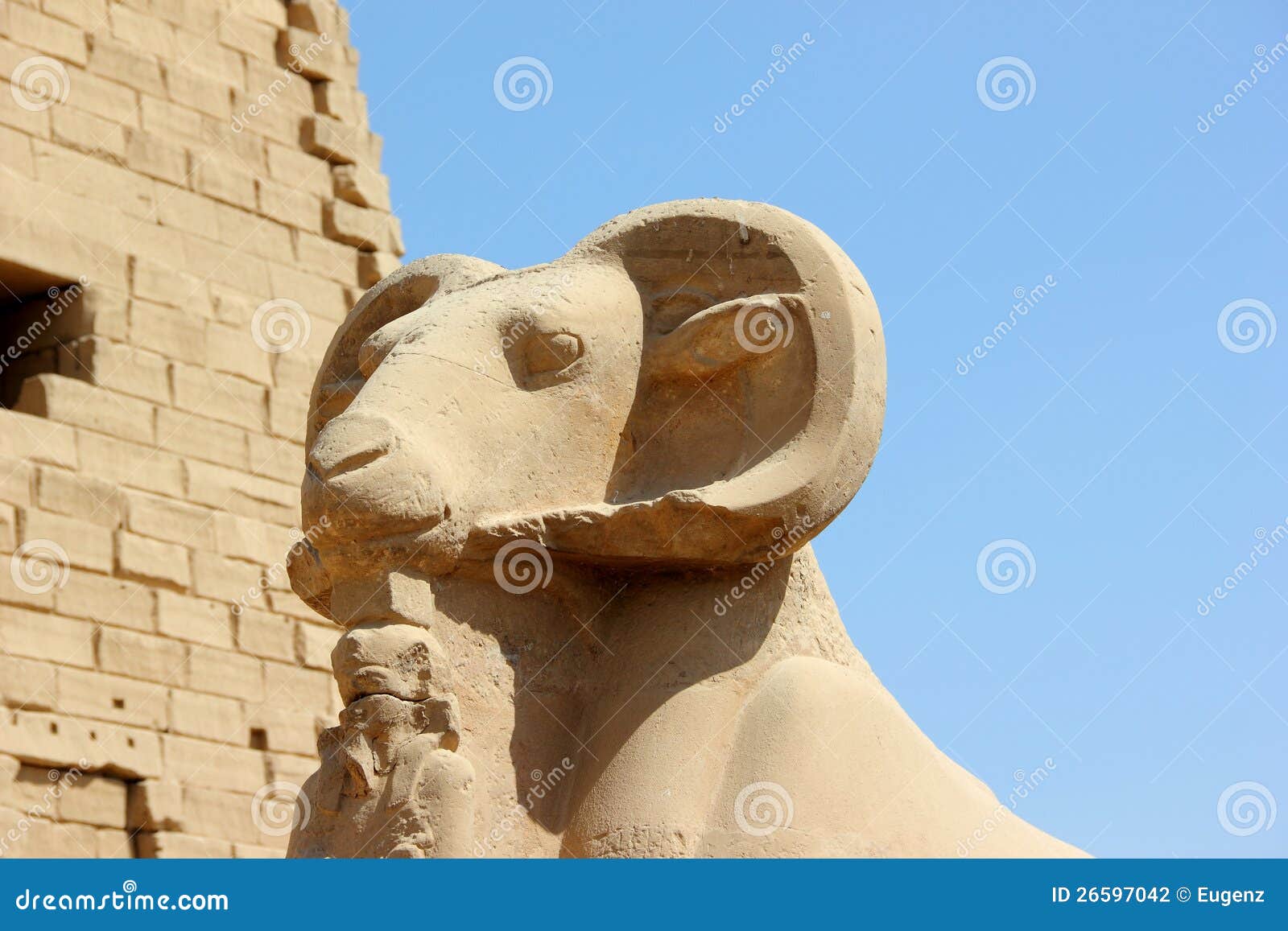 Sphinx Au Temple De Karnak. Photo stock - Image du fléaux, james: 26597042