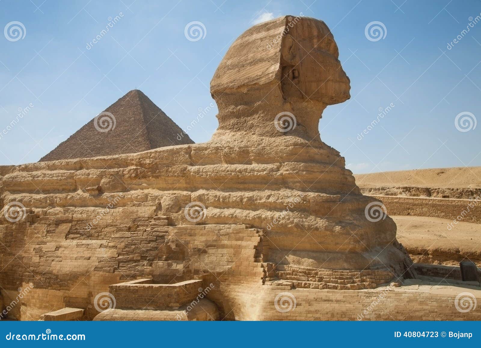 Sphinx and the Great Pyramid Stock Image - Image of ruin, architecture ...