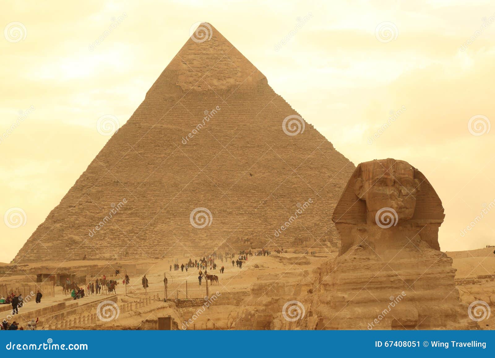 Sphinx and pyramid editorial photo. Image of religion - 67408051