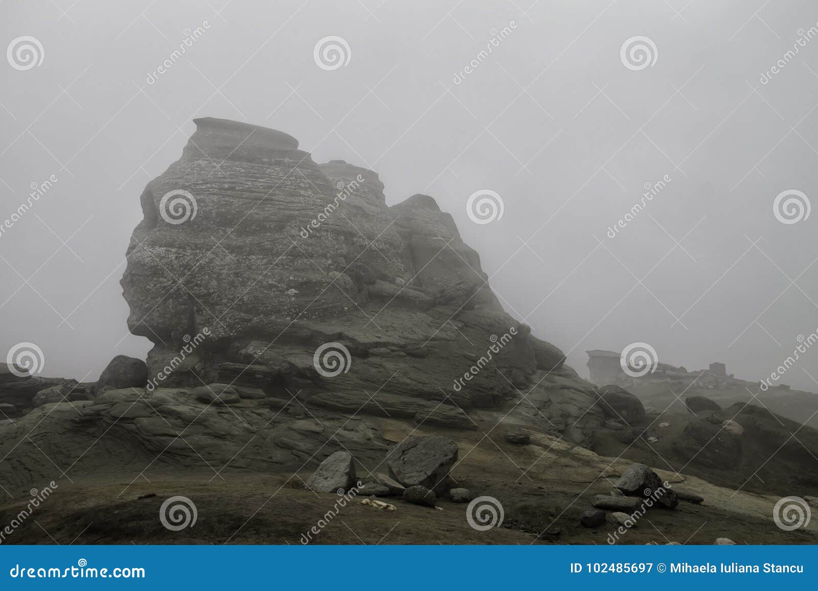 Sphinx Rock At Cathedral Cove, Coromandel, New Zealand Stock Photo ...