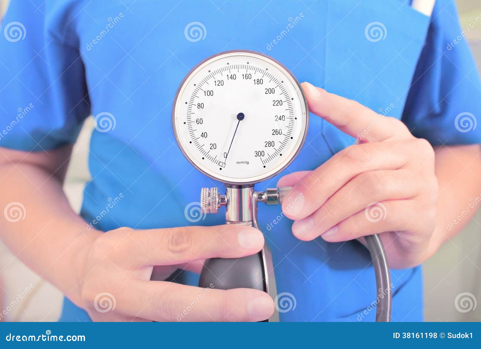 Sphygmomanometer in the Hands Stock Photo - Image of closeup, hand ...