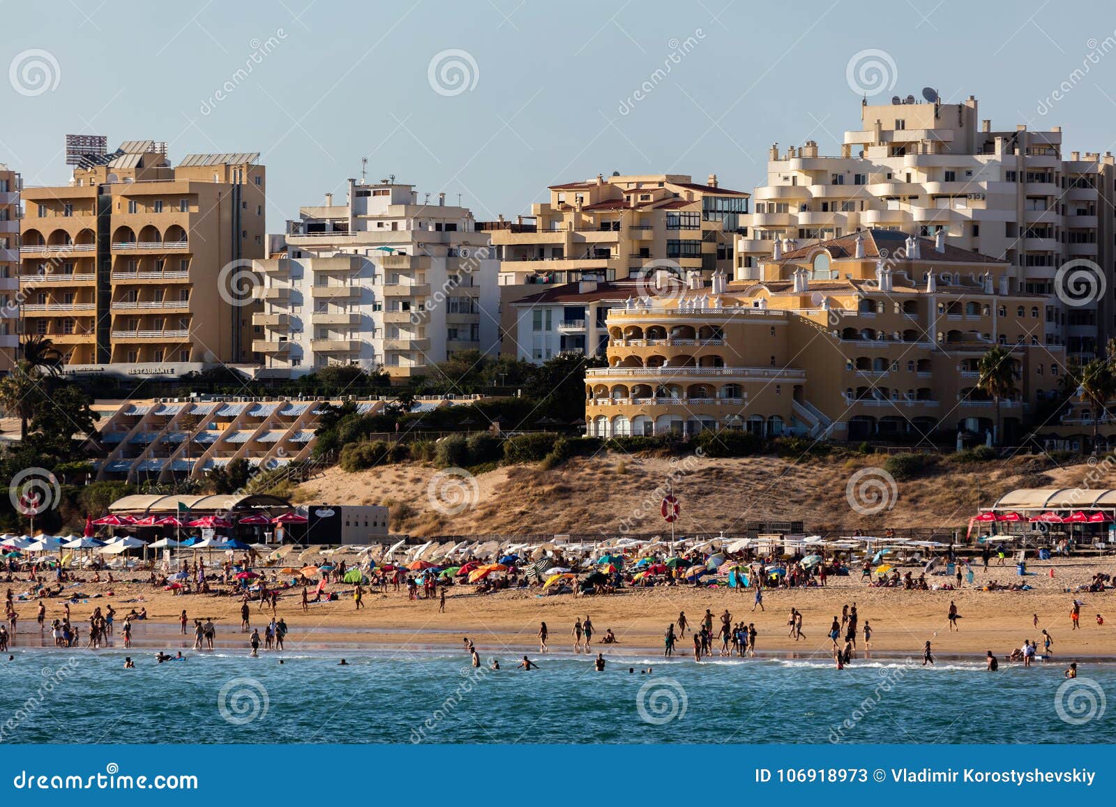 Spiaggia Del Da Rocha Della Praia in Portimao Fotografia Stock ...