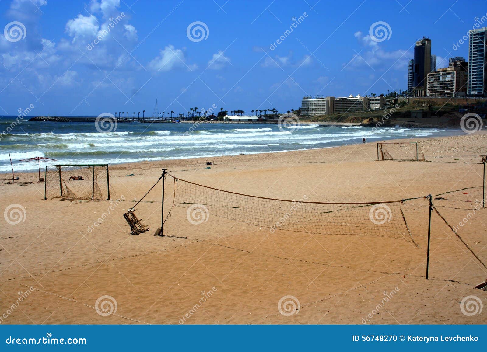 Spiaggia Di Al-Baida Di Ramlet, Beirut, Libano Fotografia Stock ...