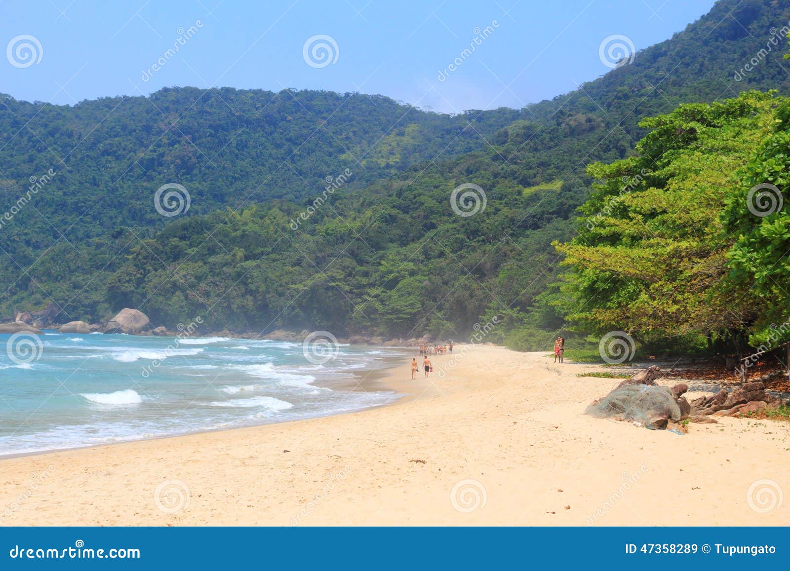 Spiaggia Di Trindade, Brasile Immagine Stock - Immagine di tropicale ...