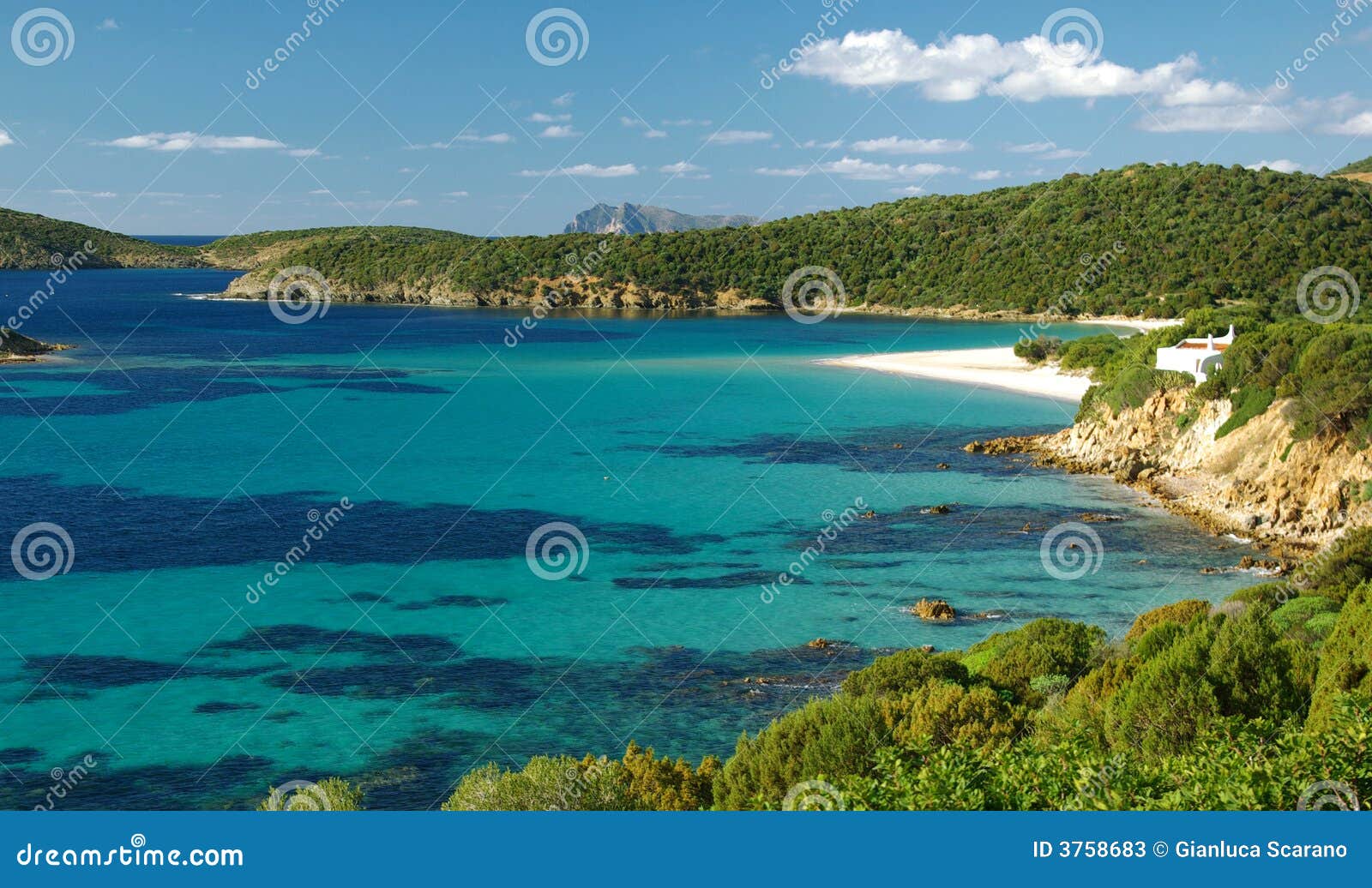 Spiaggia di Tuerredda immagine stock. Immagine di spiaggia - 3758683