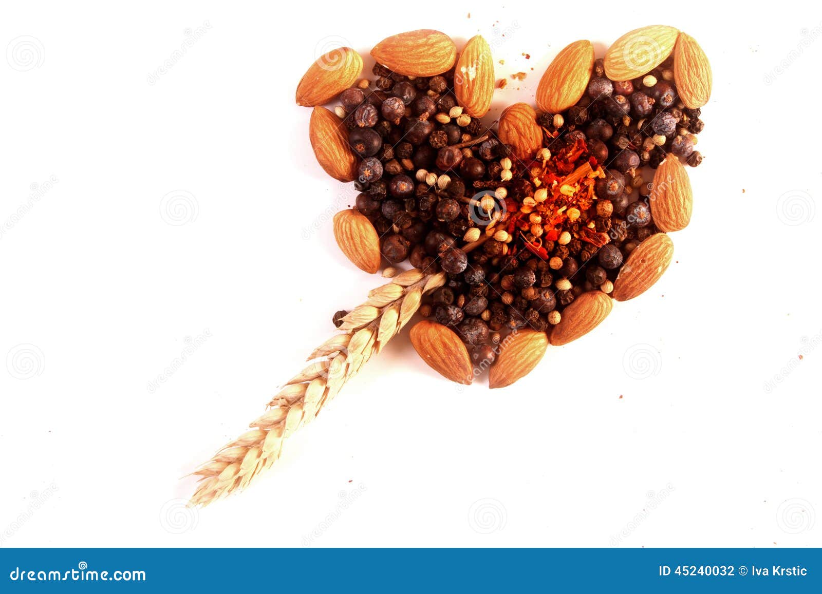 Spices and Nuts in Heart Shape Stock Photo - Image of cinnamon, aroma ...
