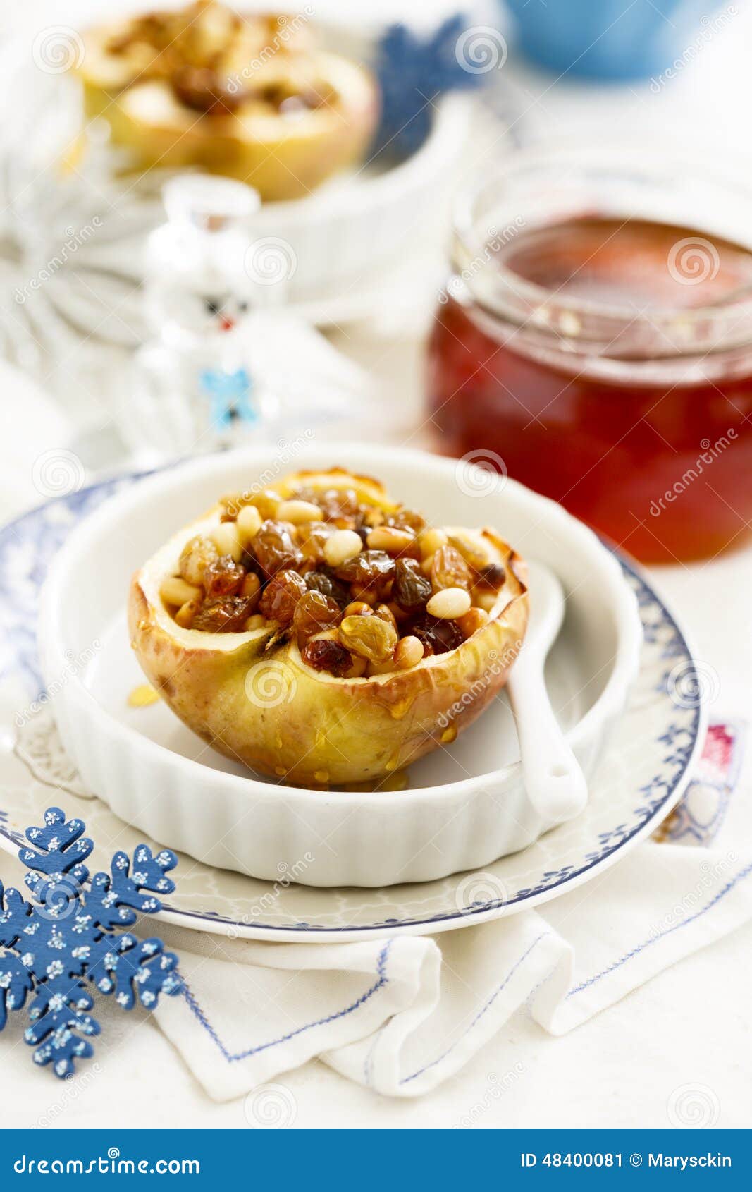 Spicy baked apples stock image. Image of seasonal, nuts - 48400081