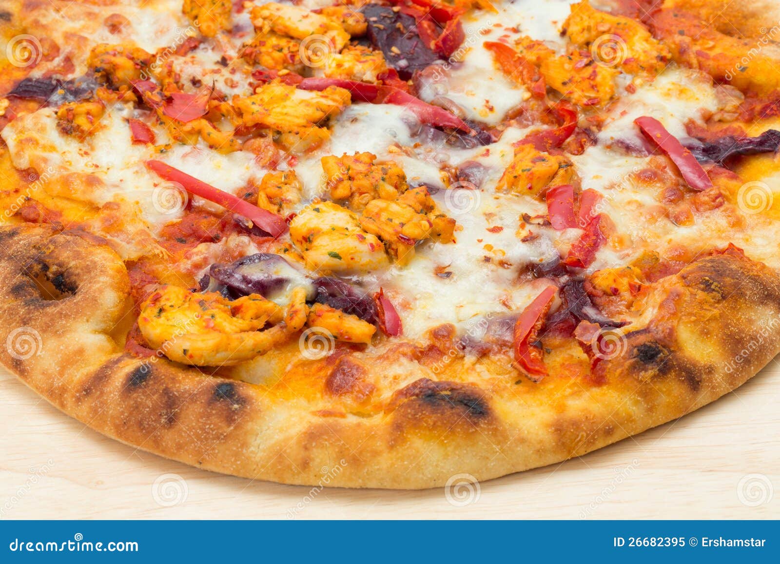 Spicy chicken pizza stock image. Image of onion, closeup - 26682395
