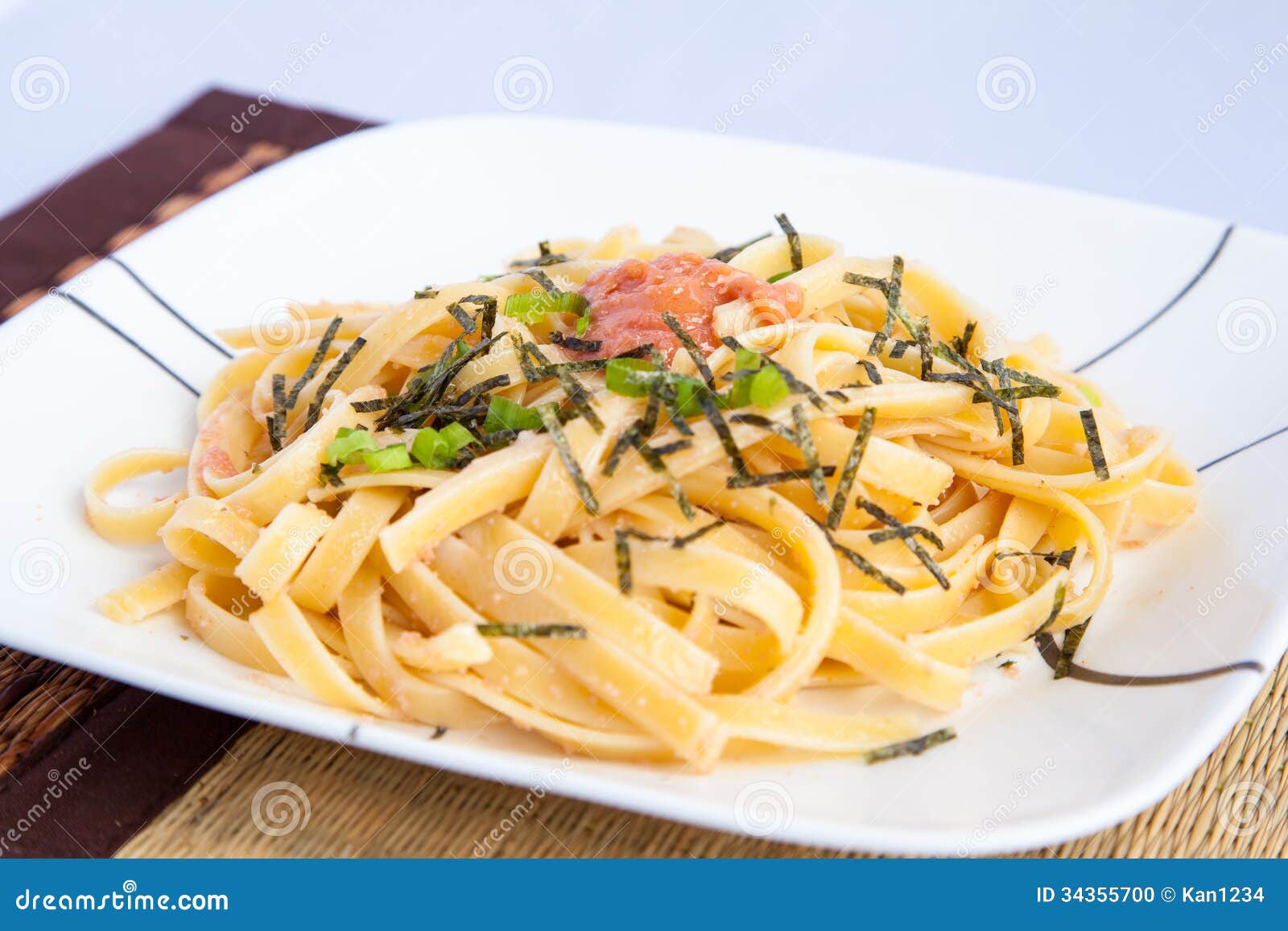 Spicy cod roe spaghetti stock photo. Image of gourmet - 34355700