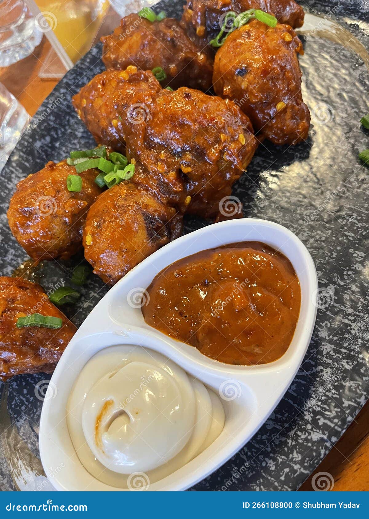 The Spicy Red Devil Chili Makes People Who Eat It Can Shed Tears ...