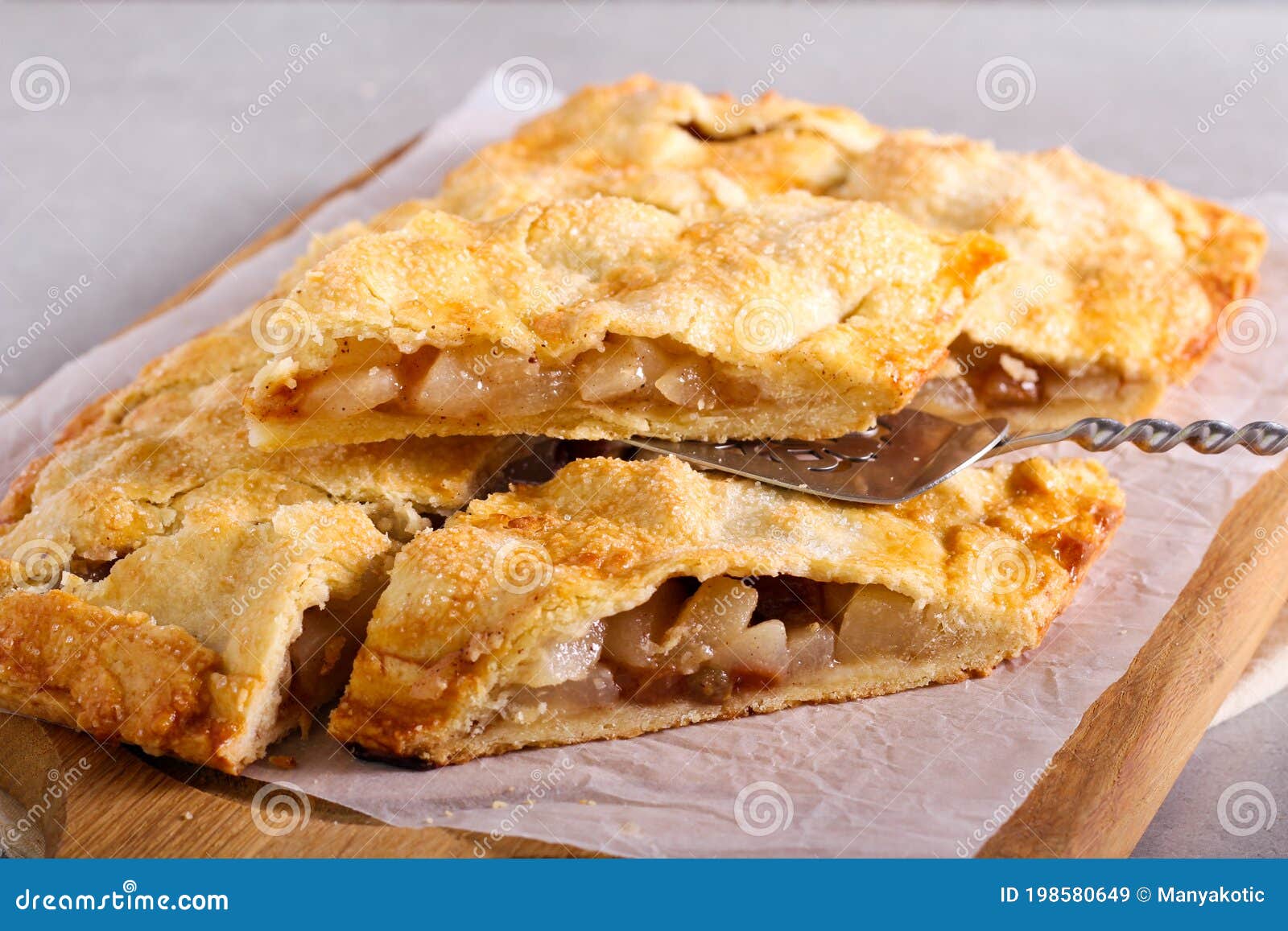 Spicy Pear and Raisin Pie, Sliced Stock Image - Image of fruit, treat ...