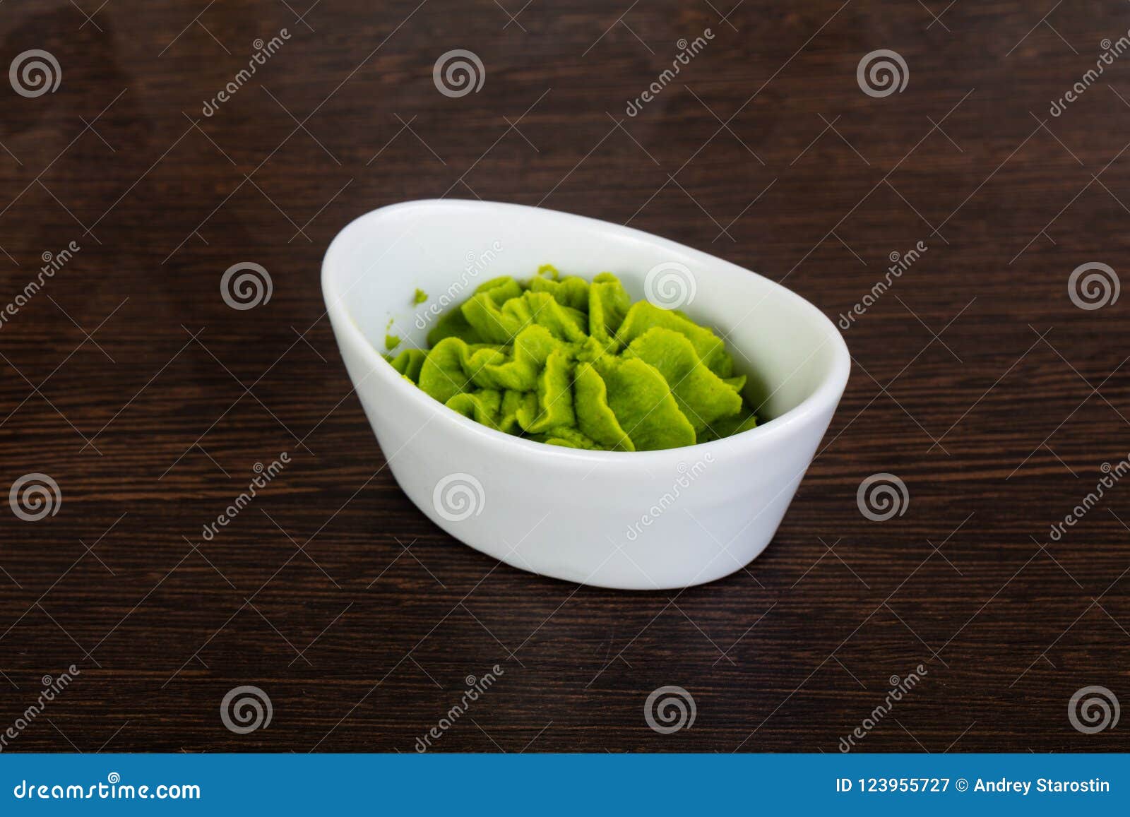 Spicy wasabi pasta stock image. Image of eating, vasabi - 123955727