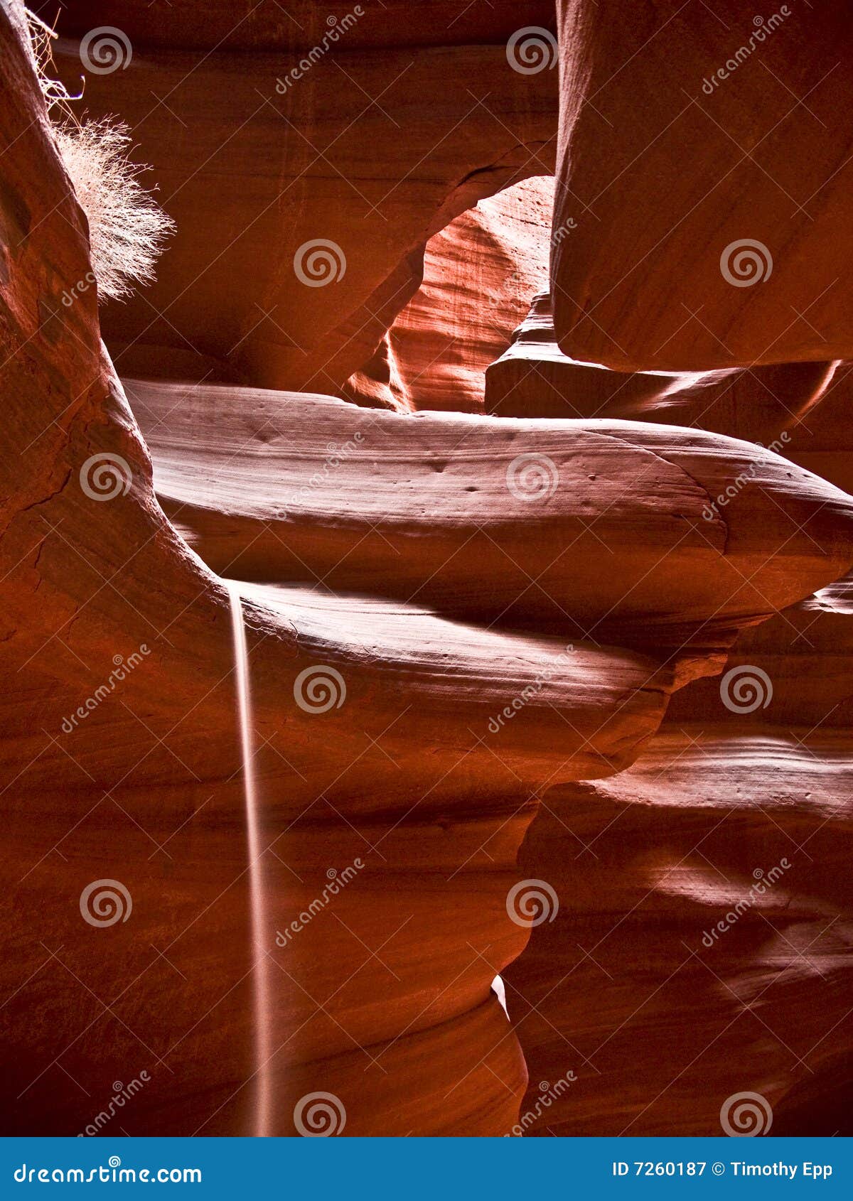 Spilling Sand in Antelope Canyon Stock Image - Image of cavern, orange ...