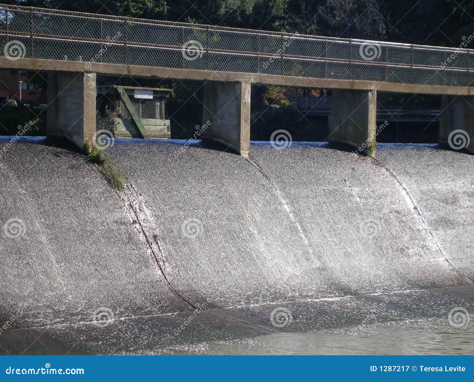 Spillway stock image. Image of engineering, bridge, water - 1287217