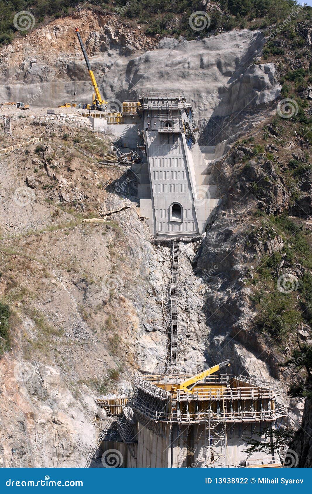 Spillway Construction in a New Dam Stock Photo - Image of horizontal ...