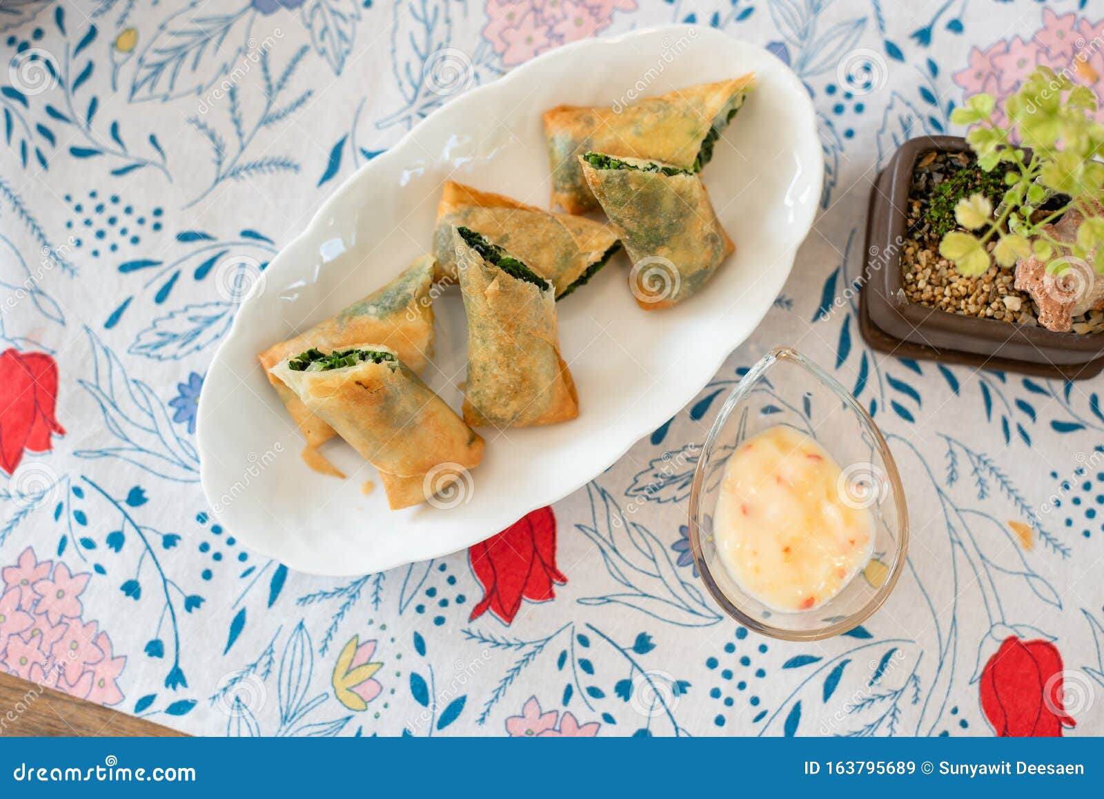 Spinach with Cheese in Deep Fried Spring Rolls Stock Image - Image of ...