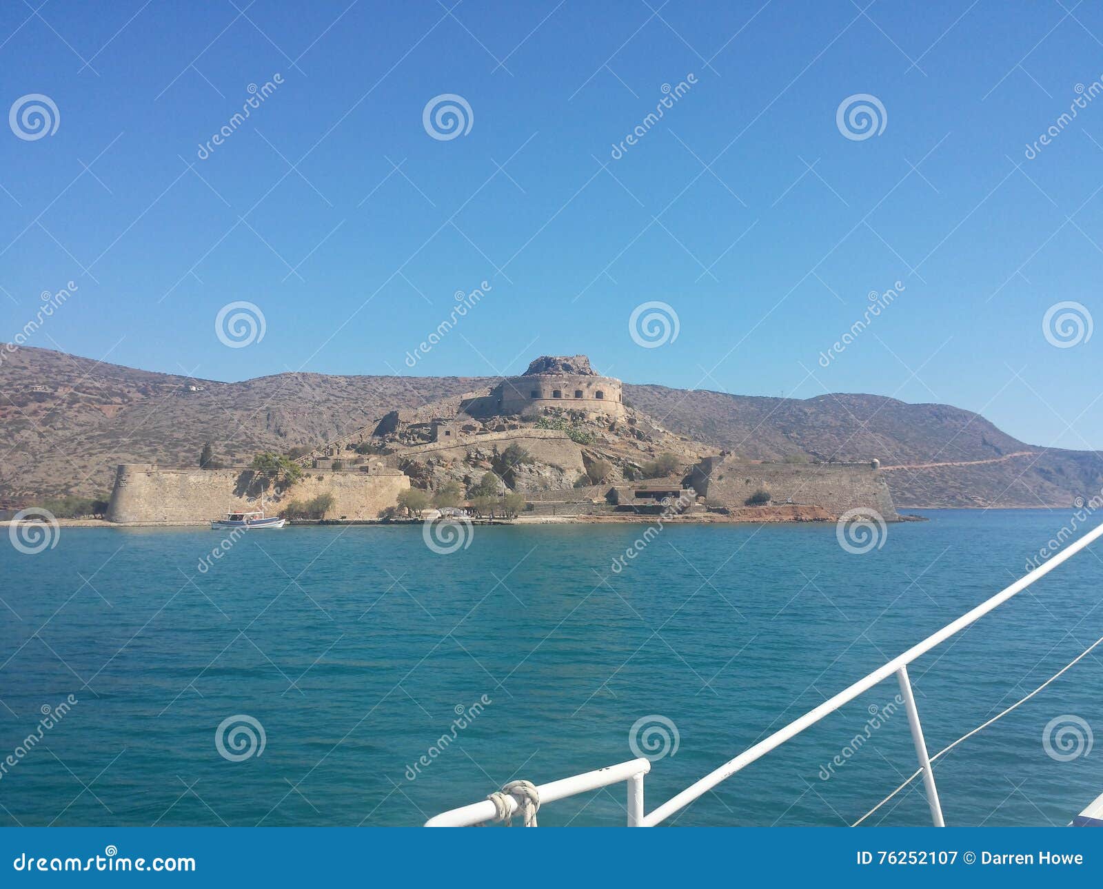 Spinalonga leper colony stock image. Image of hill, building - 76252107