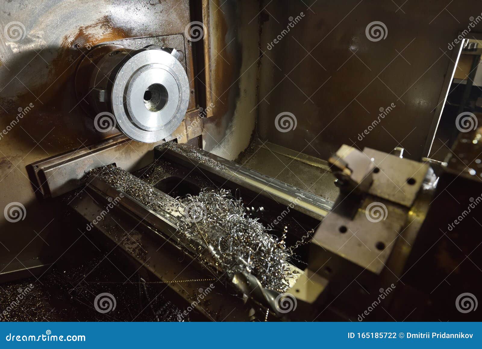 Spindle Chuck For Installed Metal Part On High Precision Cnc Industrial Lathe Turning Machine