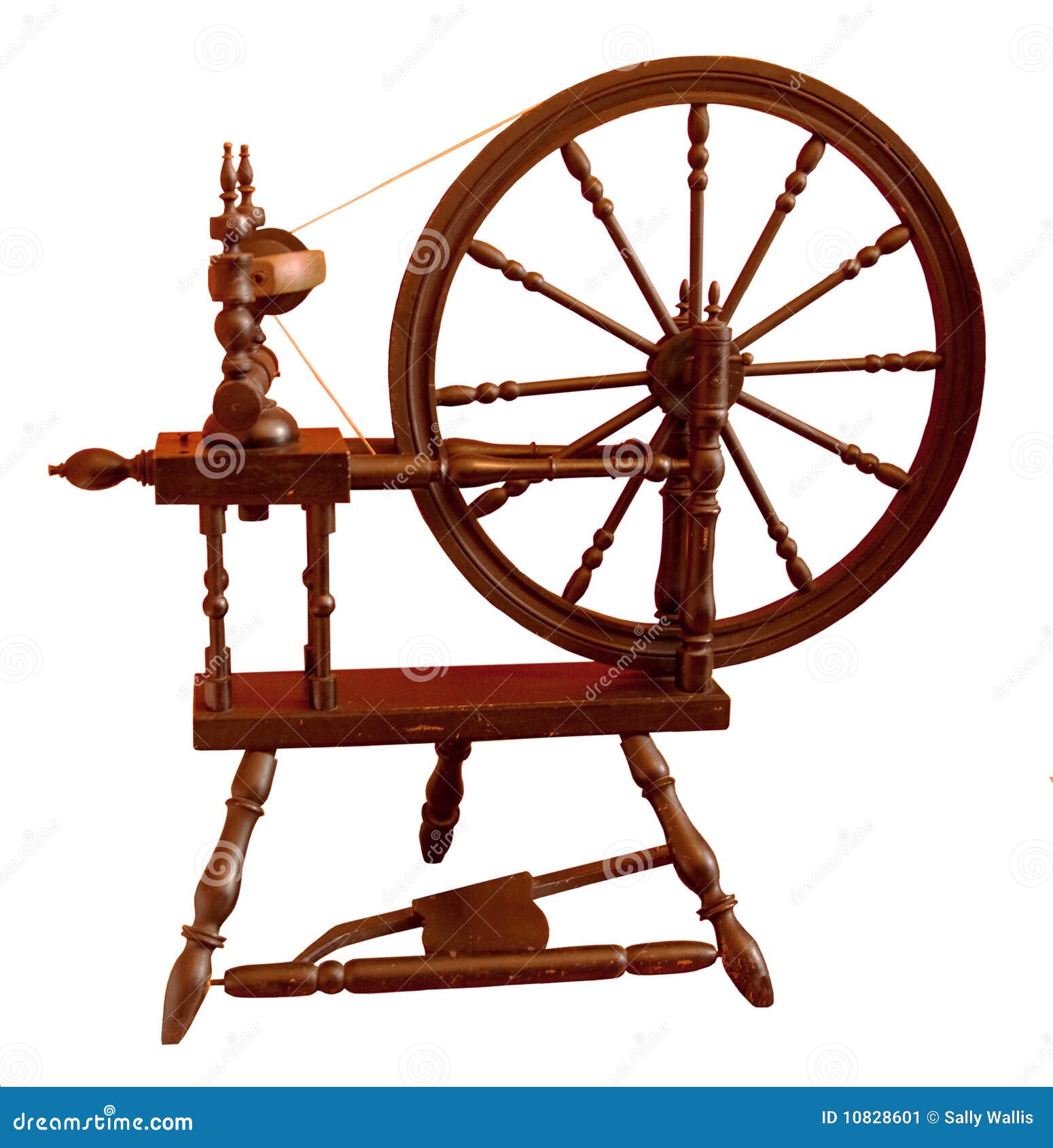 Spinnewiel stock afbeelding. Afbeelding bestaande uit spinning - 10828601