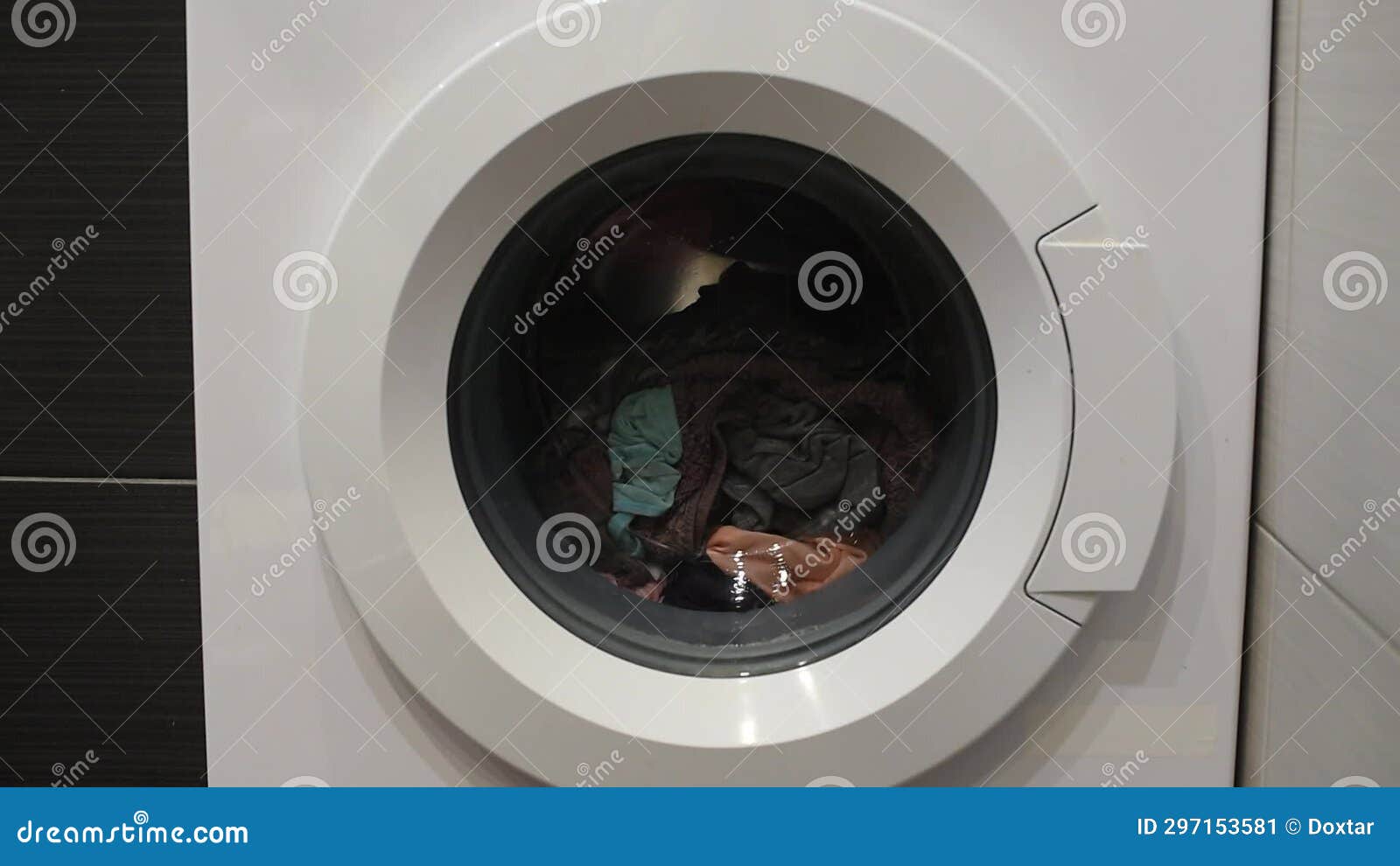 Spinning Drum in a Washing Machine Stock Video - Video of door ...