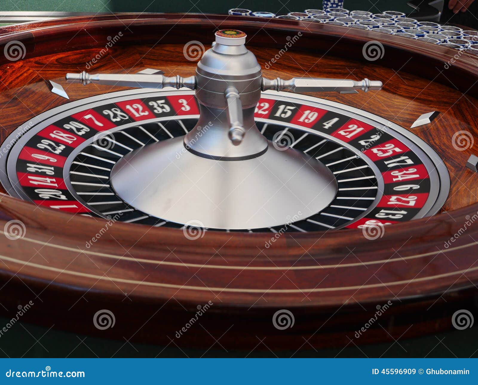 Spinning roulette wheel stock image. Image of chance - 45596909