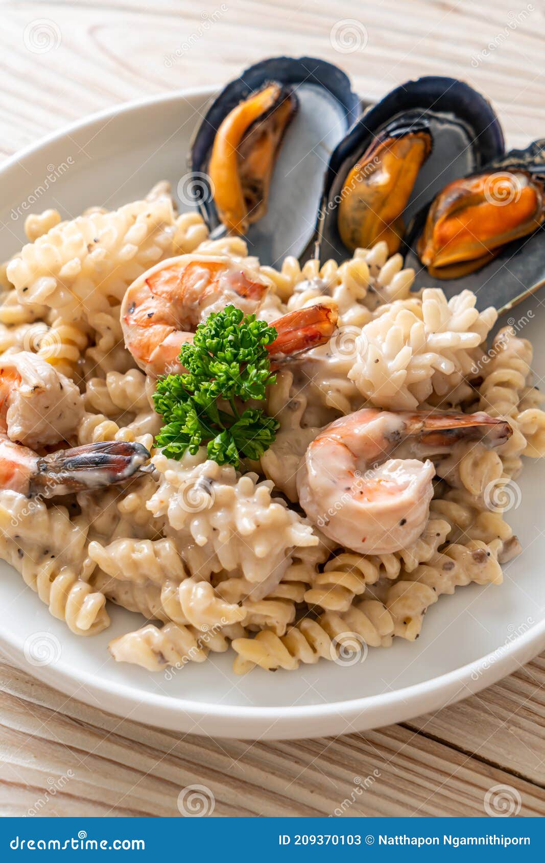 Spiral Pasta Mushroom Cream Sauce With Seafood Stock Image Image Of