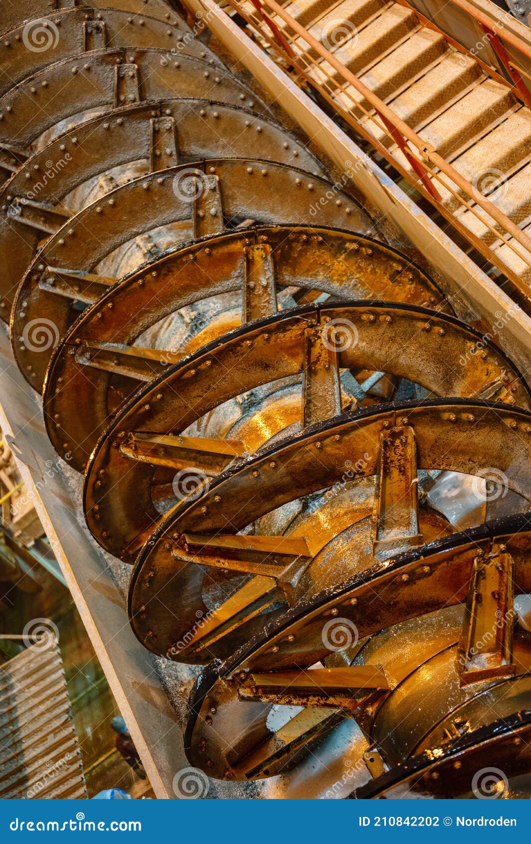 Spiral Classifier for Separating Fine Sands into Fractions. Mining and ...