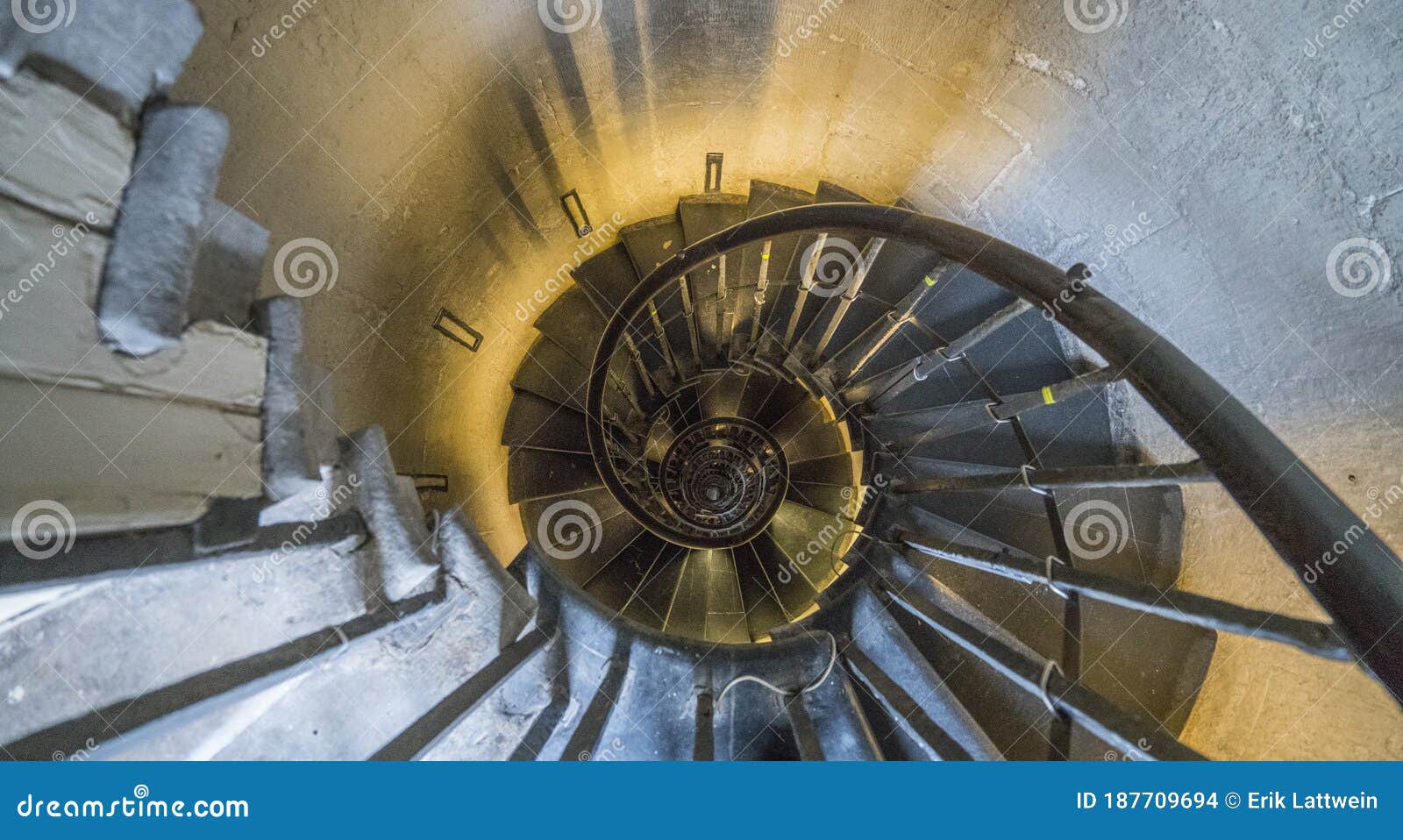 Spiral Staircase at the Monument in London - LONDON, ENGLAND ...
