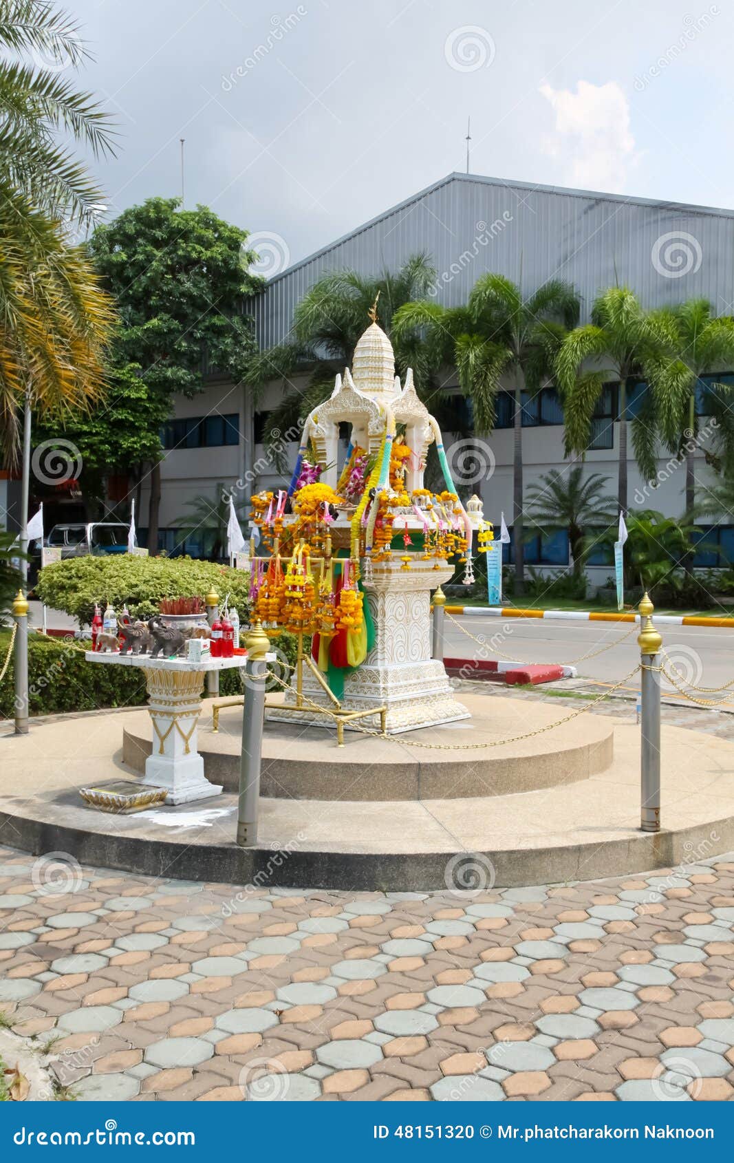 Spirit House , Joss House ,shrine Stock Photo - Image of pray, buddhist ...