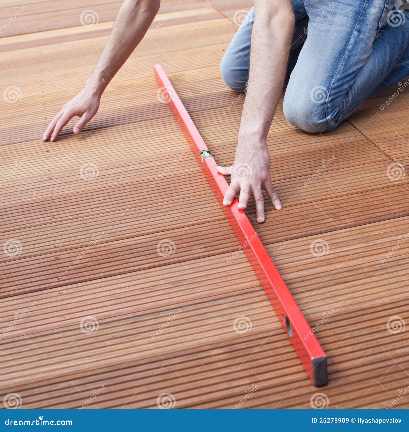 Spirit level stock image. Image of level, improvement - 25278909