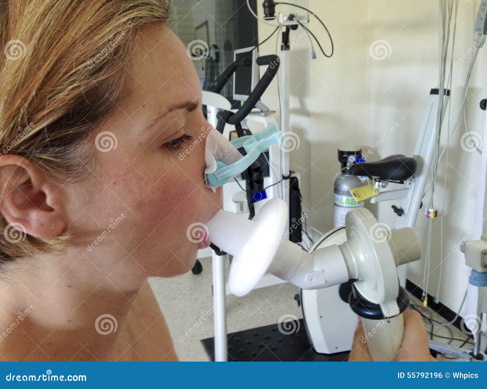 Spirometry in a Woman stock photo. Image of output, pneumology - 55792196