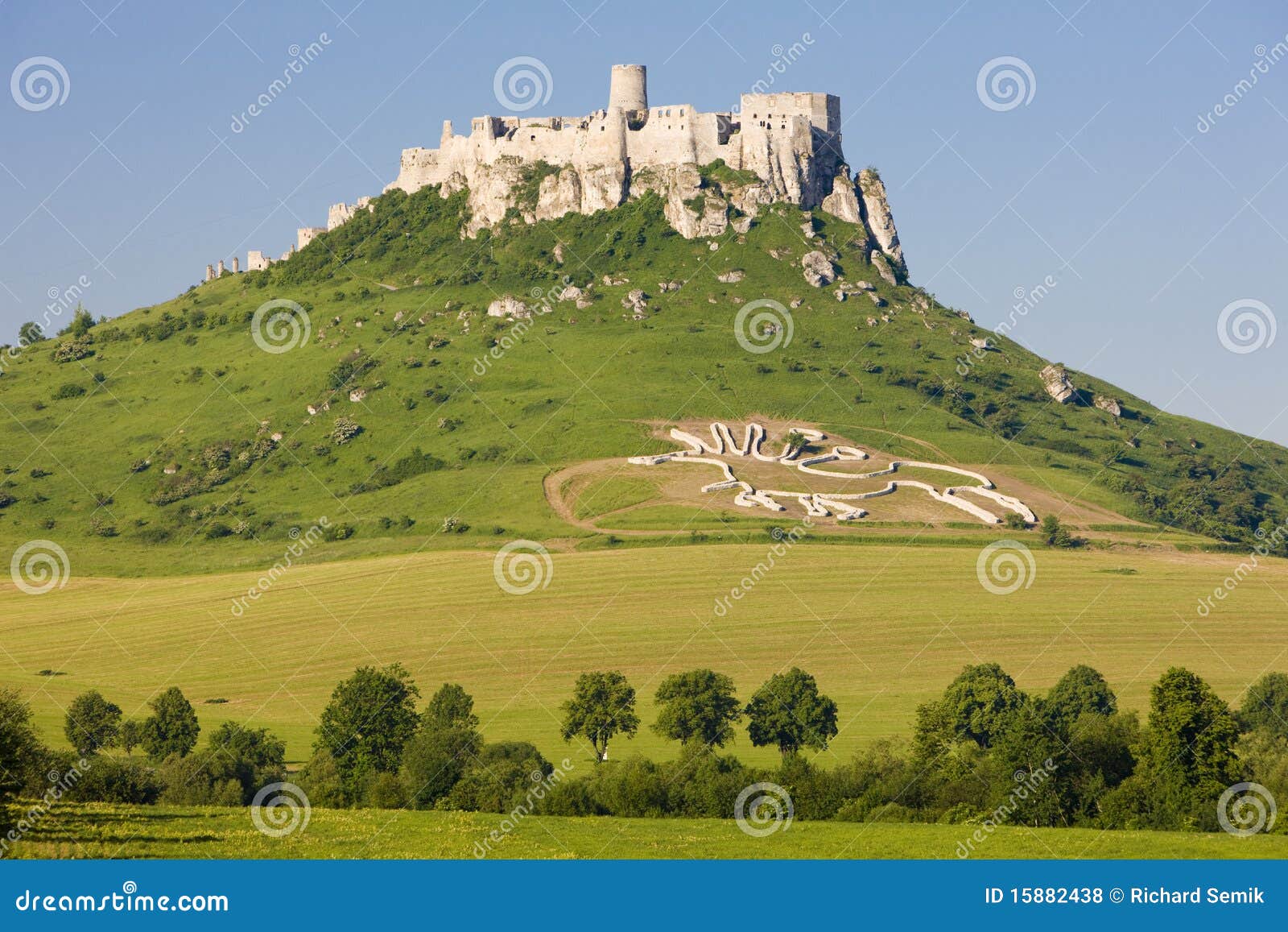 Spissky Castle stock photo. Image of ruins, architecture - 15882438