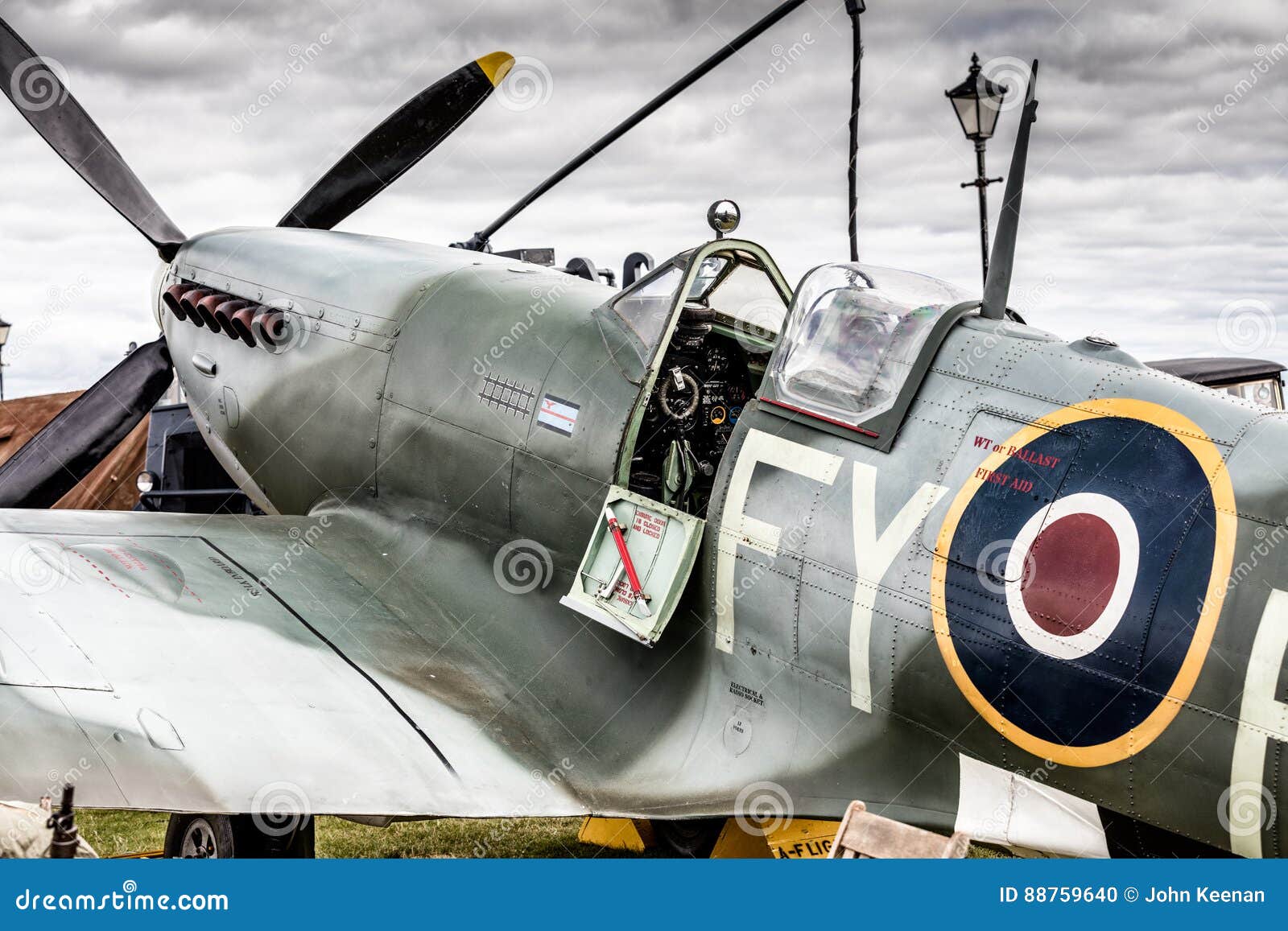 Spitfire close up editorial image. Image of historic - 88759640