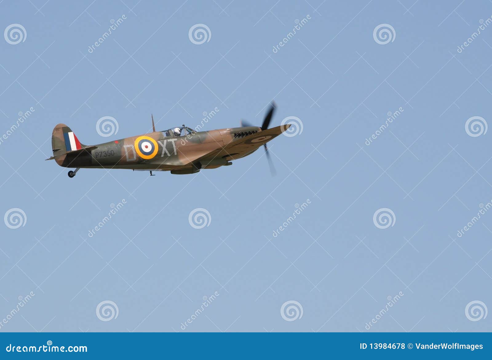 Spitfire de RAF photo stock éditorial. Image du militaire - 13984678