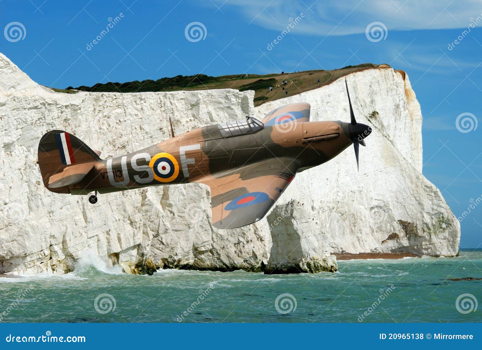 Spitfire Over the White Cliffs of Dover Stock Photo - Image of england ...