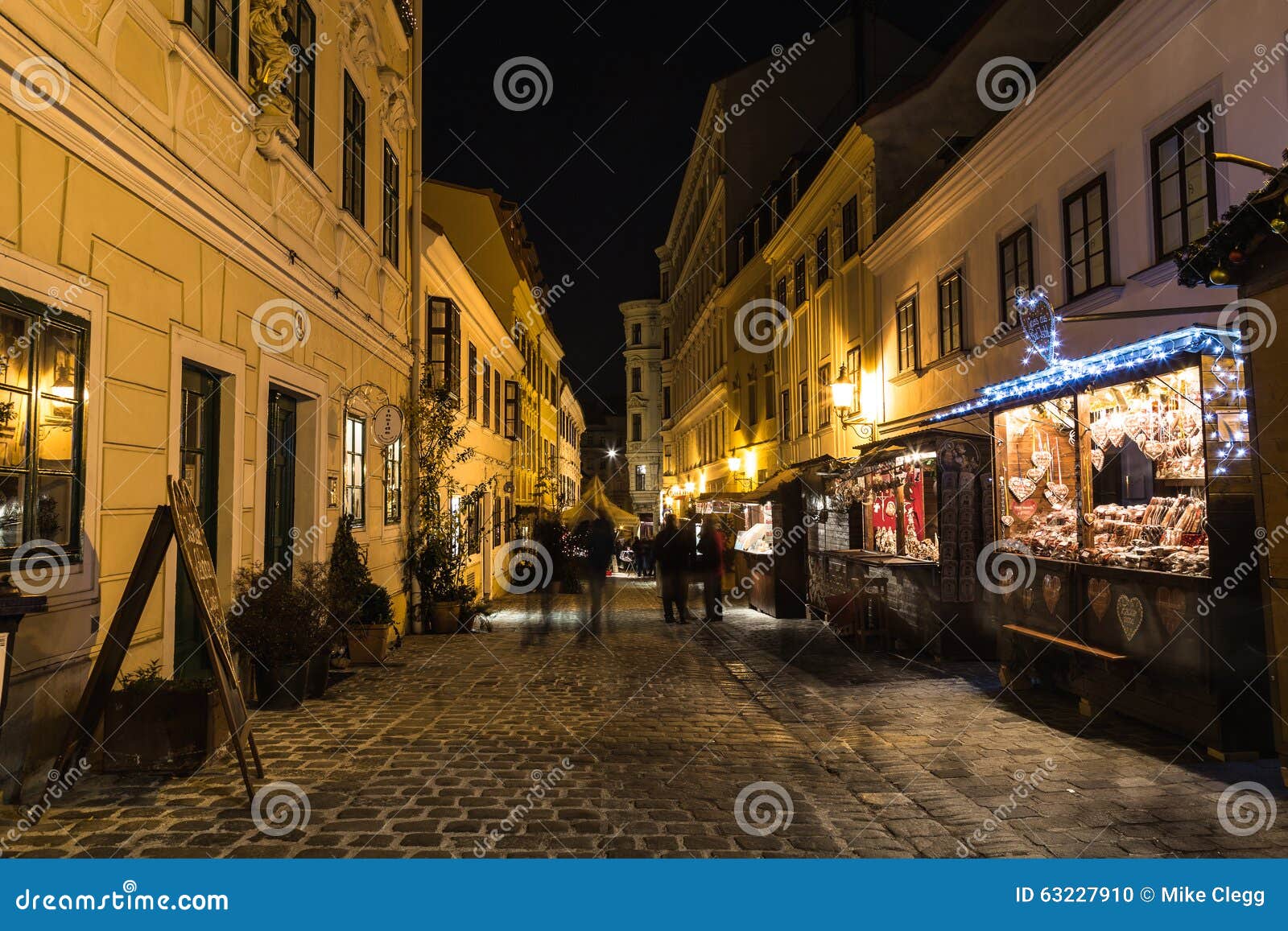 Spittelberg in Wien am Weihnachten Redaktionelles Bild - Bild von ...