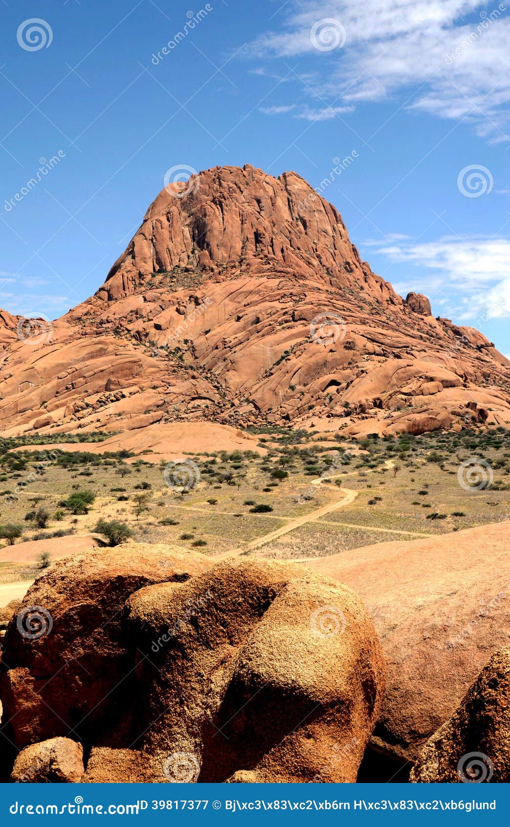 Spitzkoppe mountain stock image. Image of spitzkoppe - 39817377