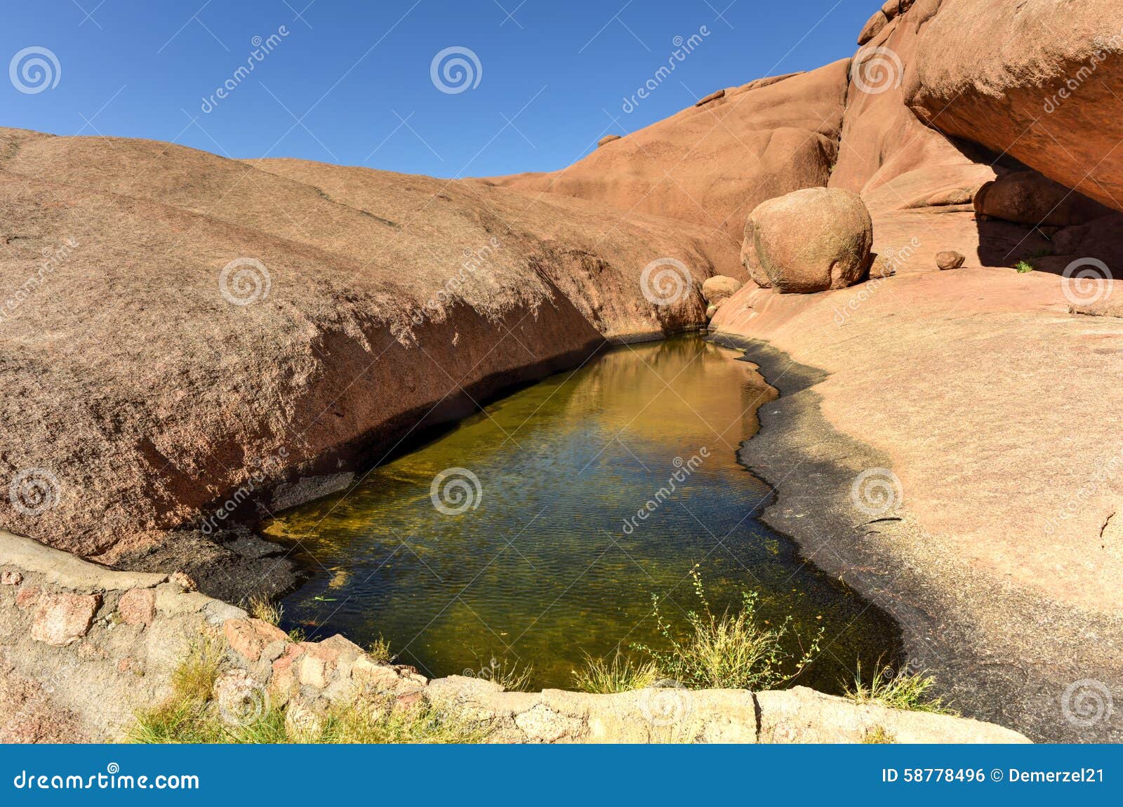 Spitzkoppe, Namibia fotografia stock. Immagine di roccie - 58778496